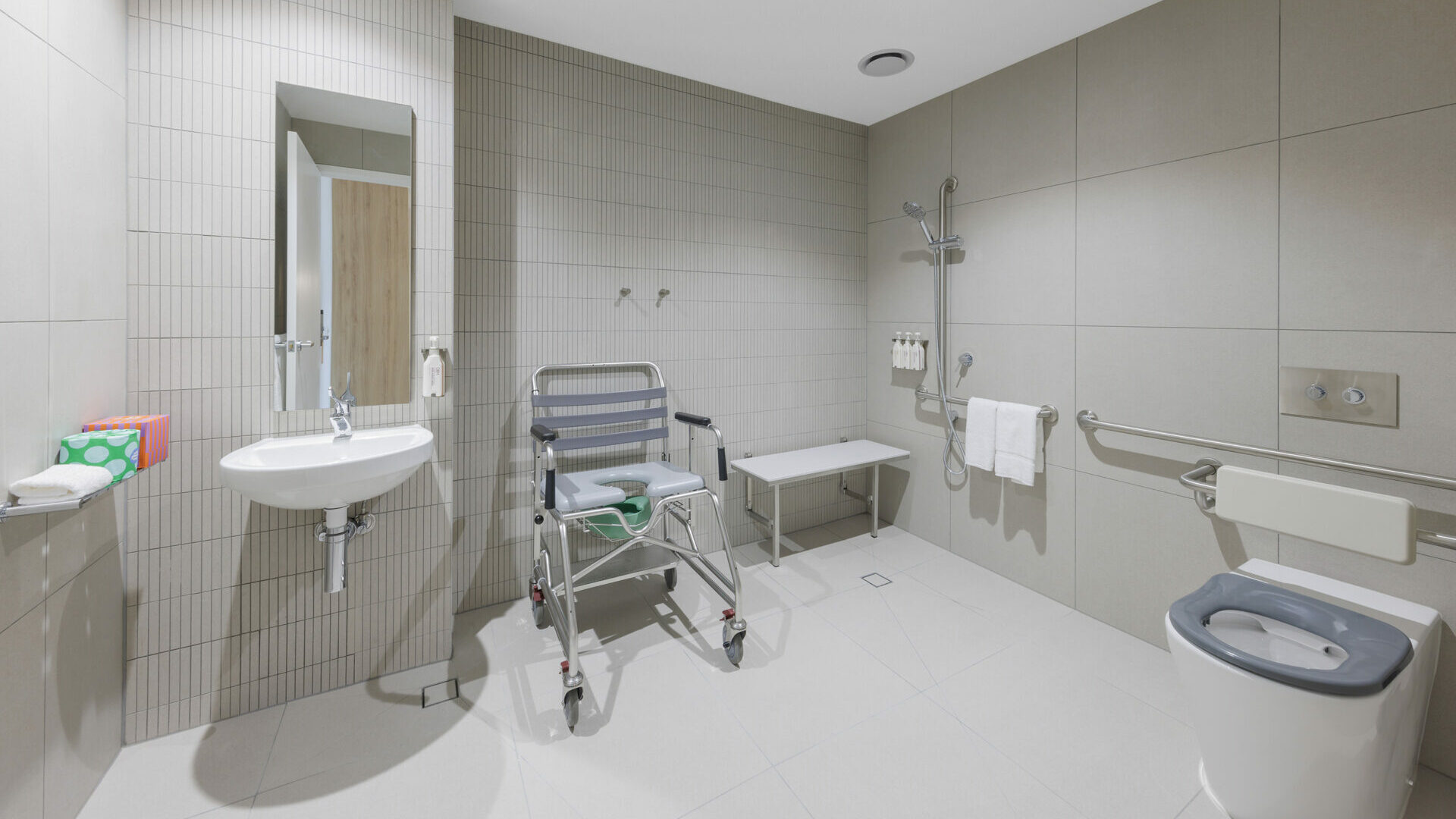 Punthill Sunshine | Wheelchair Accessible & Assisted Walking Serviced ...